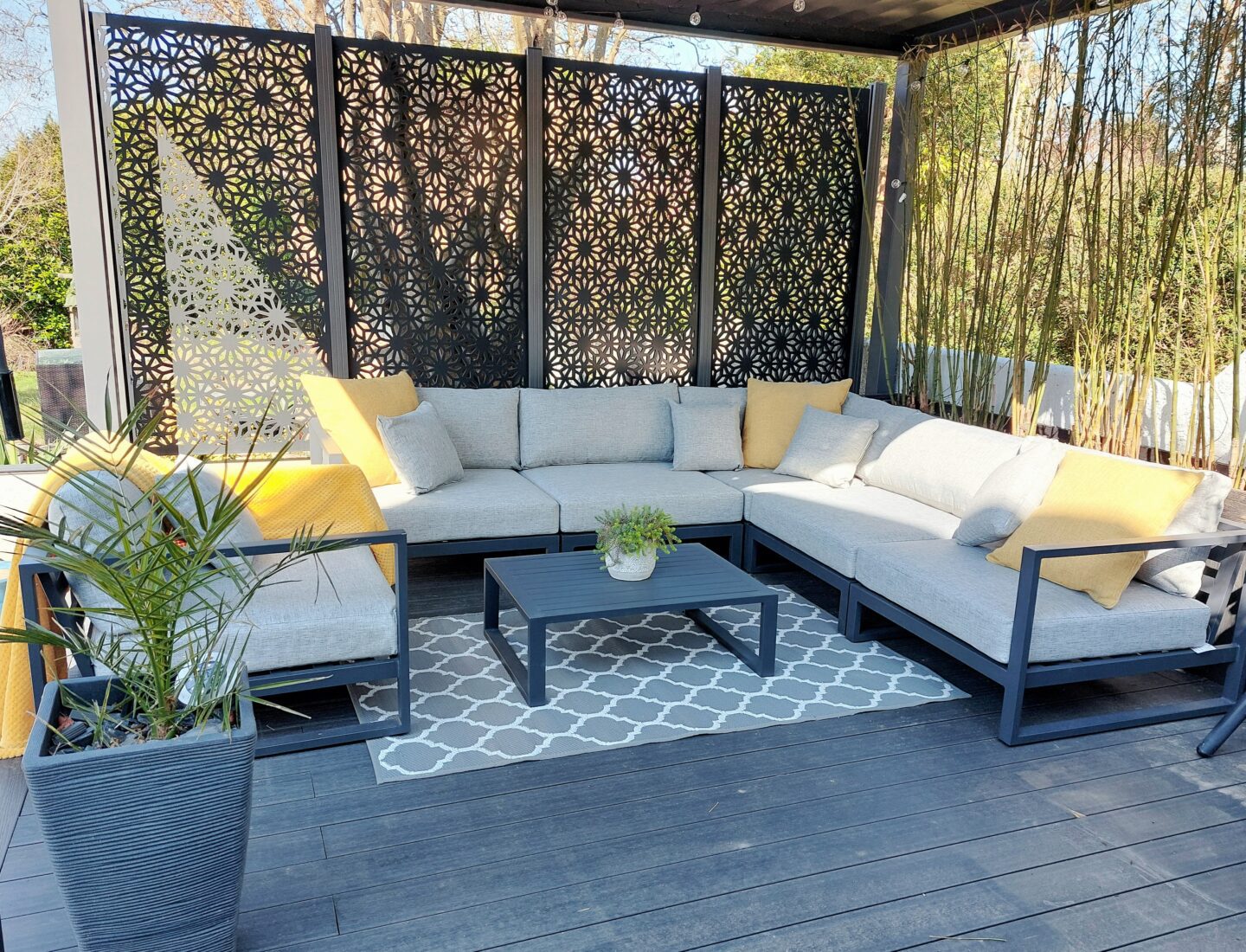 Composite Garden Screening | eComposite