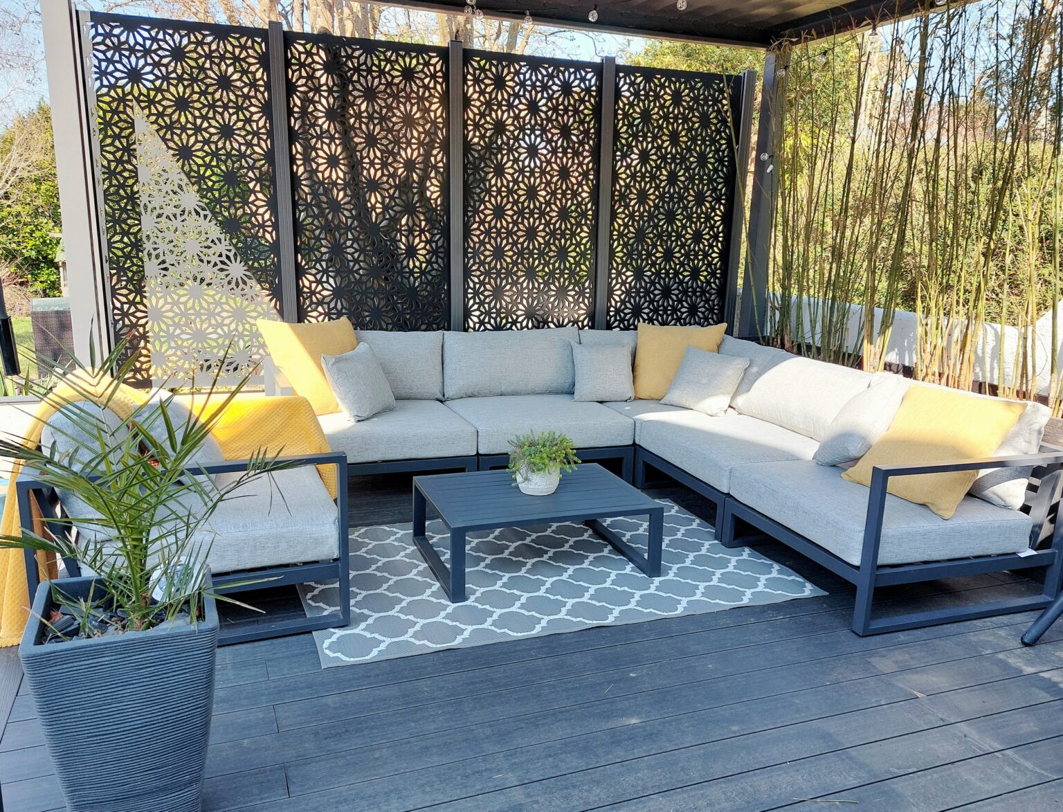Composite Garden Screening | eComposite