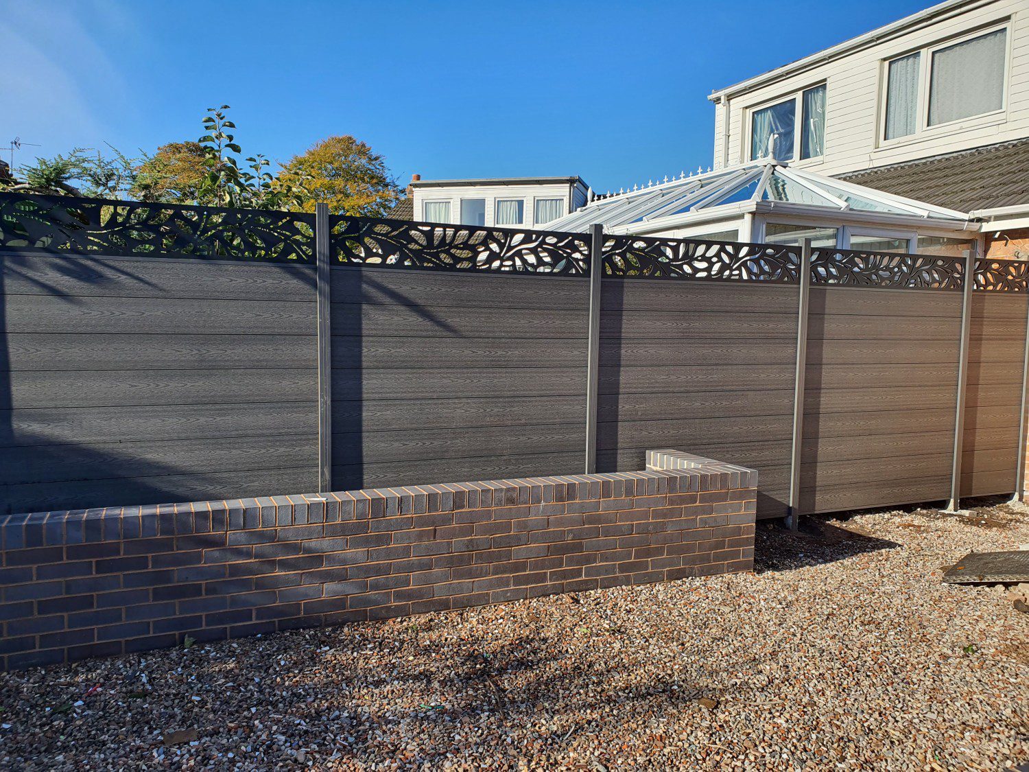 Composite Fencing UK | Fence Panels & Decking | eComposite